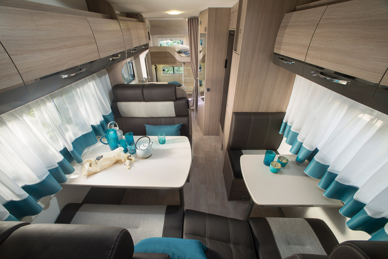 Camping car Chausson. Fabricant de camping car, vans et fourgons aménagés.